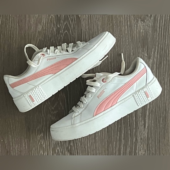 Puma | Shoes | Womans Puma Smash V2l White Bridal Rose Sneakers In A 75 ...